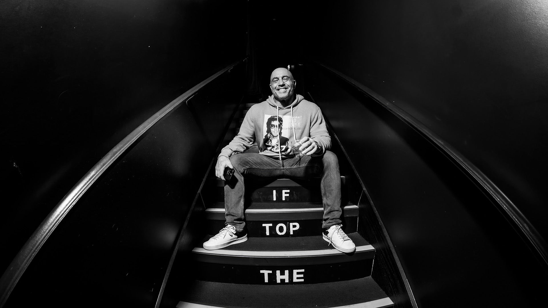 Joe Rogan To Live Stream Netflix Comedy Special, "Burn The Boats" – 800 ...